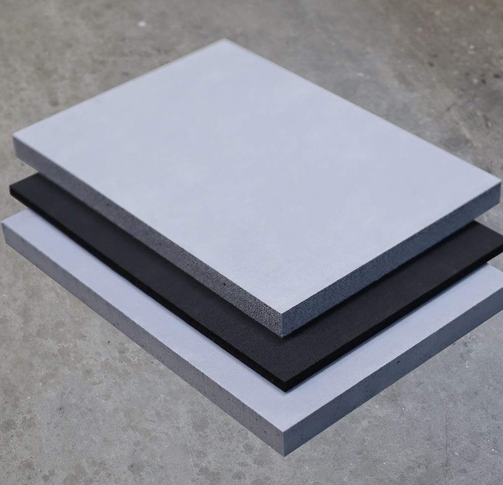 Sponge rubber - expanded with open cells with a defined thickness